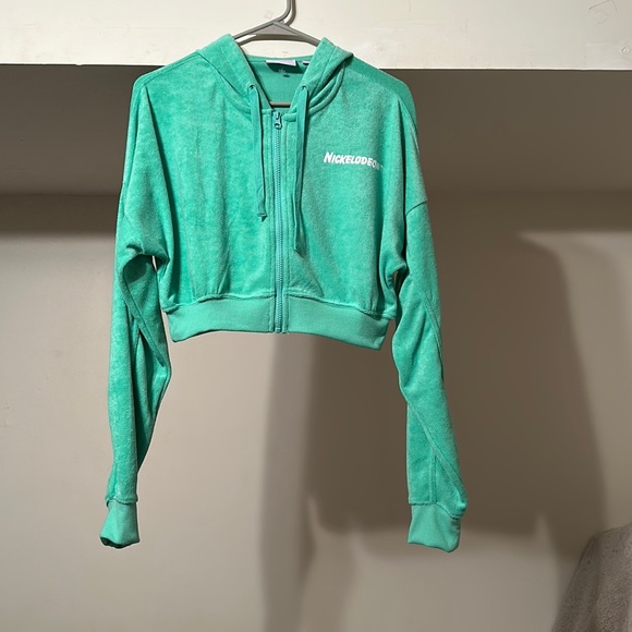 Nickelodeon | Jackets & Coats | Nwt Nickelodeon Cropped Hoodie Zipper ...
